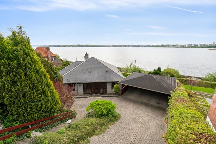 Strandvejen 24 - Villa til Salg | danbolig