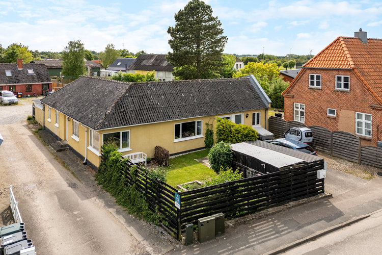 Byvej 17 - Villa til Salg | danbolig